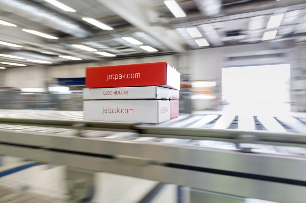 About us - The world's fastest courier | Jetpak®